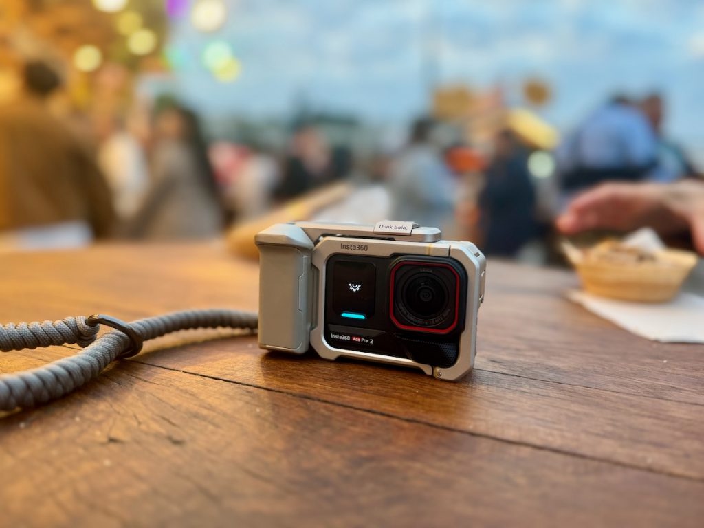 Insta360 Xplorer Grip Kit Test Komfort & Kontrolle für die Ace Pro 2